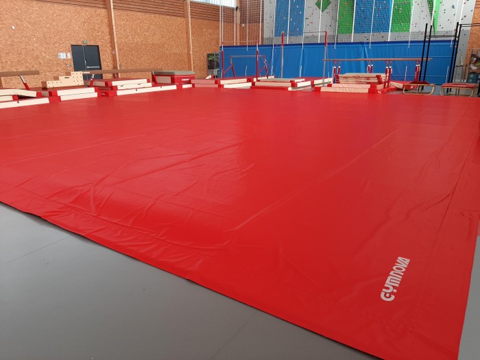 G-6370 - Cubierta de PVC para practicable 13 x 13 mts. bicolor